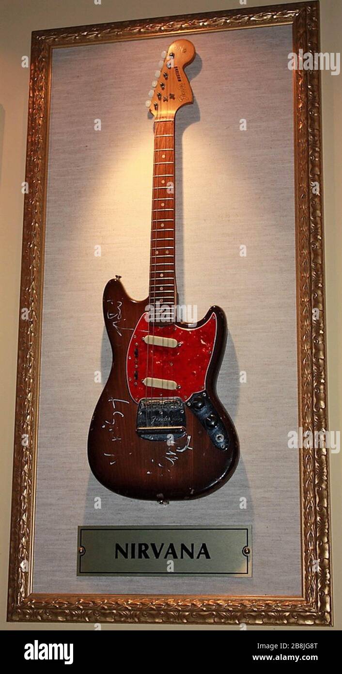 Hard rock cafe at port hi-res stock photography and images - Alamy