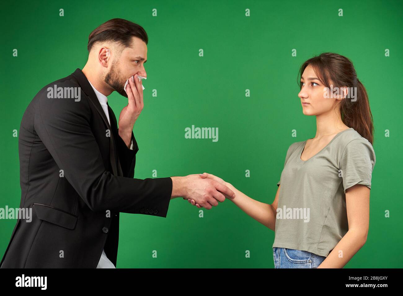 Green screen handshake hi-res stock photography and images - Alamy