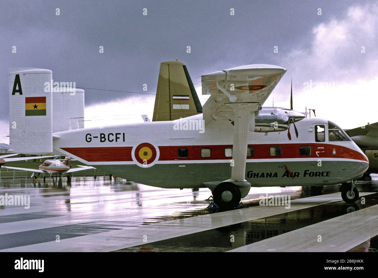 Shorts aircraft hi-res stock photography and images - Alamy