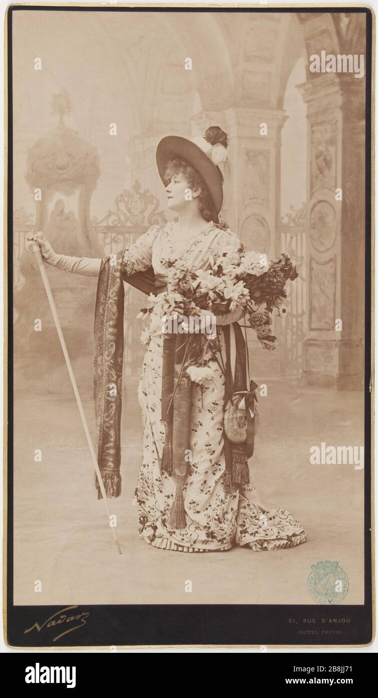 Sarah Bernhardt in the role of Tosca Nadar (Gaspard-Félix Tournachon ...