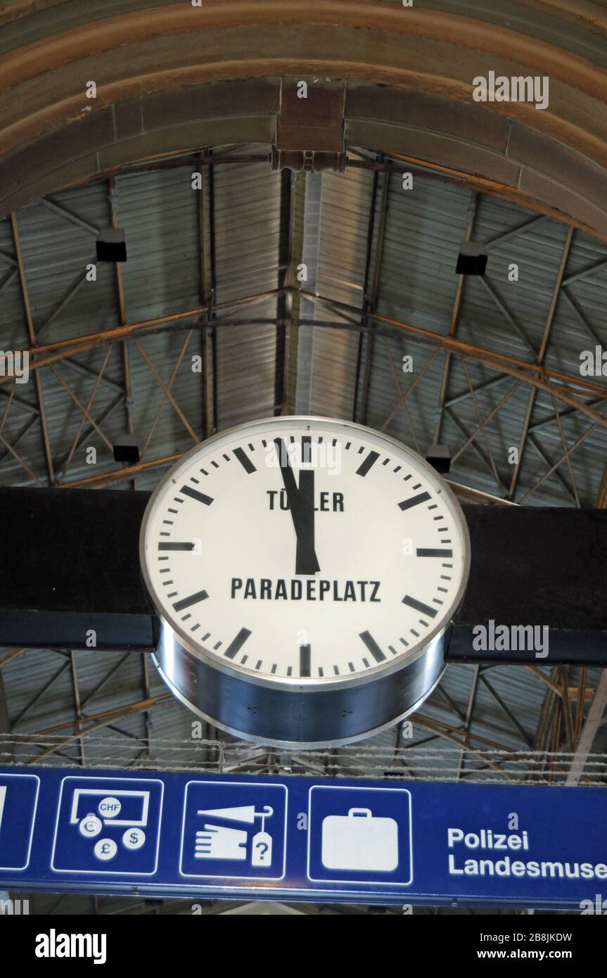 Corona log down hi-res stock photography and images - Alamy