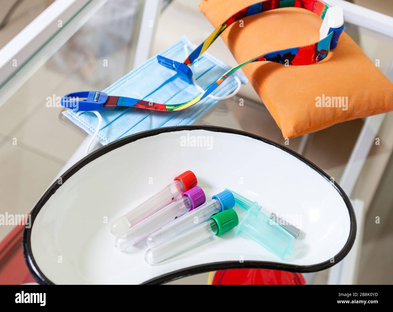 Preparation of the analysis of blood from vienna. Harness and tubes on ...