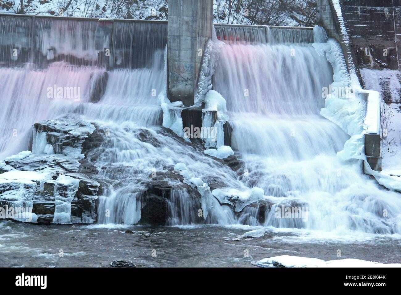 Overflow water winter hi-res stock photography and images - Alamy