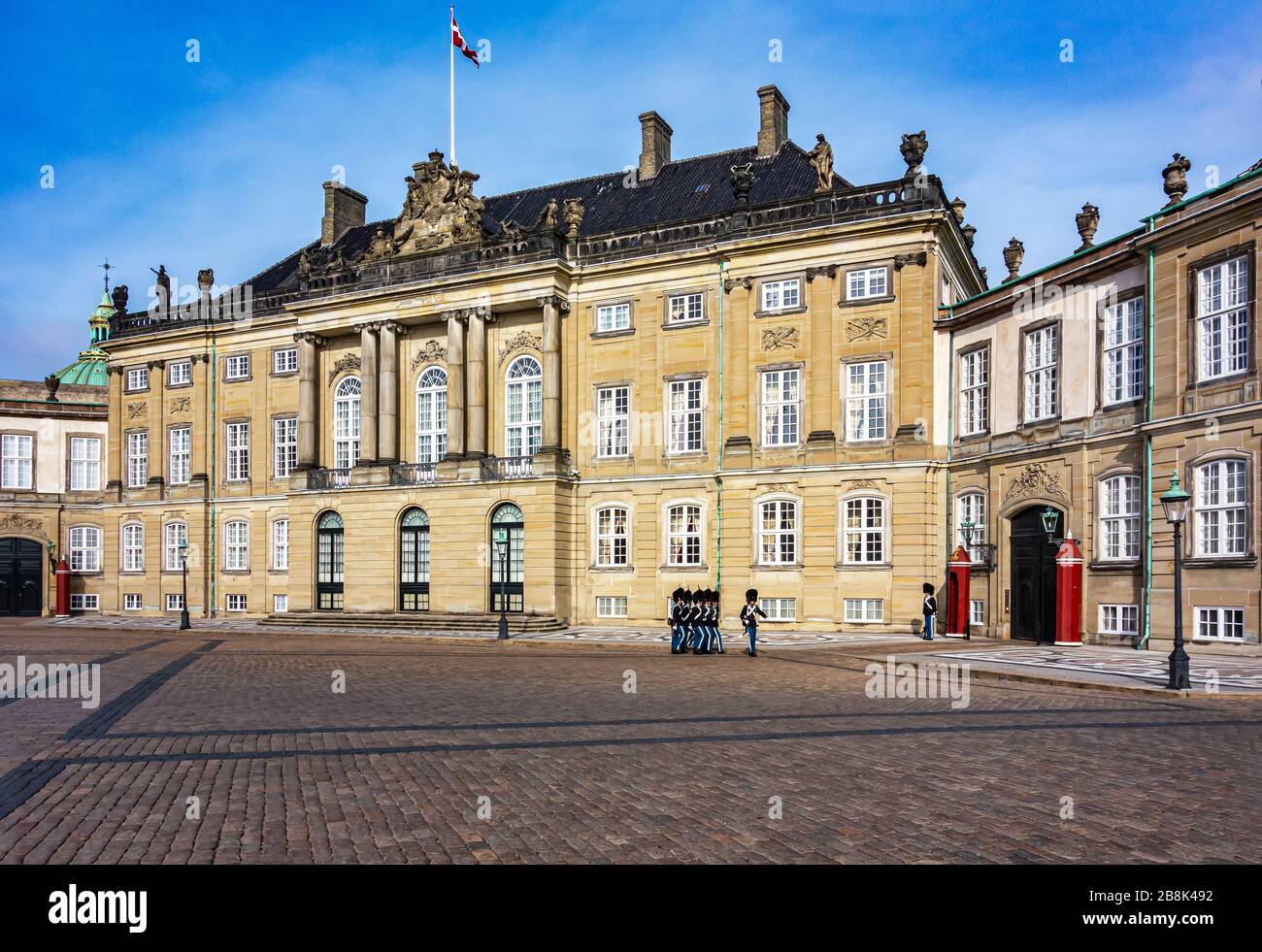 Changing of the guard at Amalienborg Slot (Amalienborg Castle ...