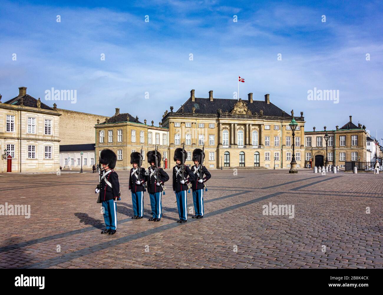 Amalienborg hi-res stock photography and images - Alamy