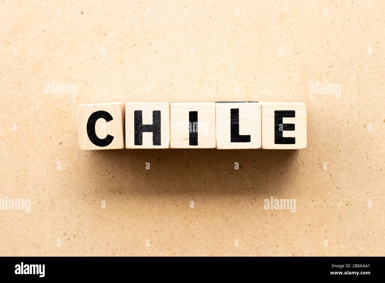 Letter block in word chile on wood background Stock Photo - Alamy