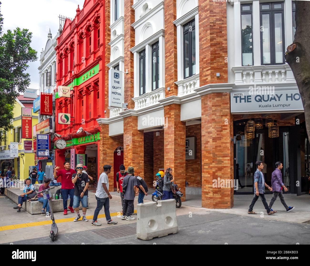 Rapping hi-res stock photography and images - Alamy