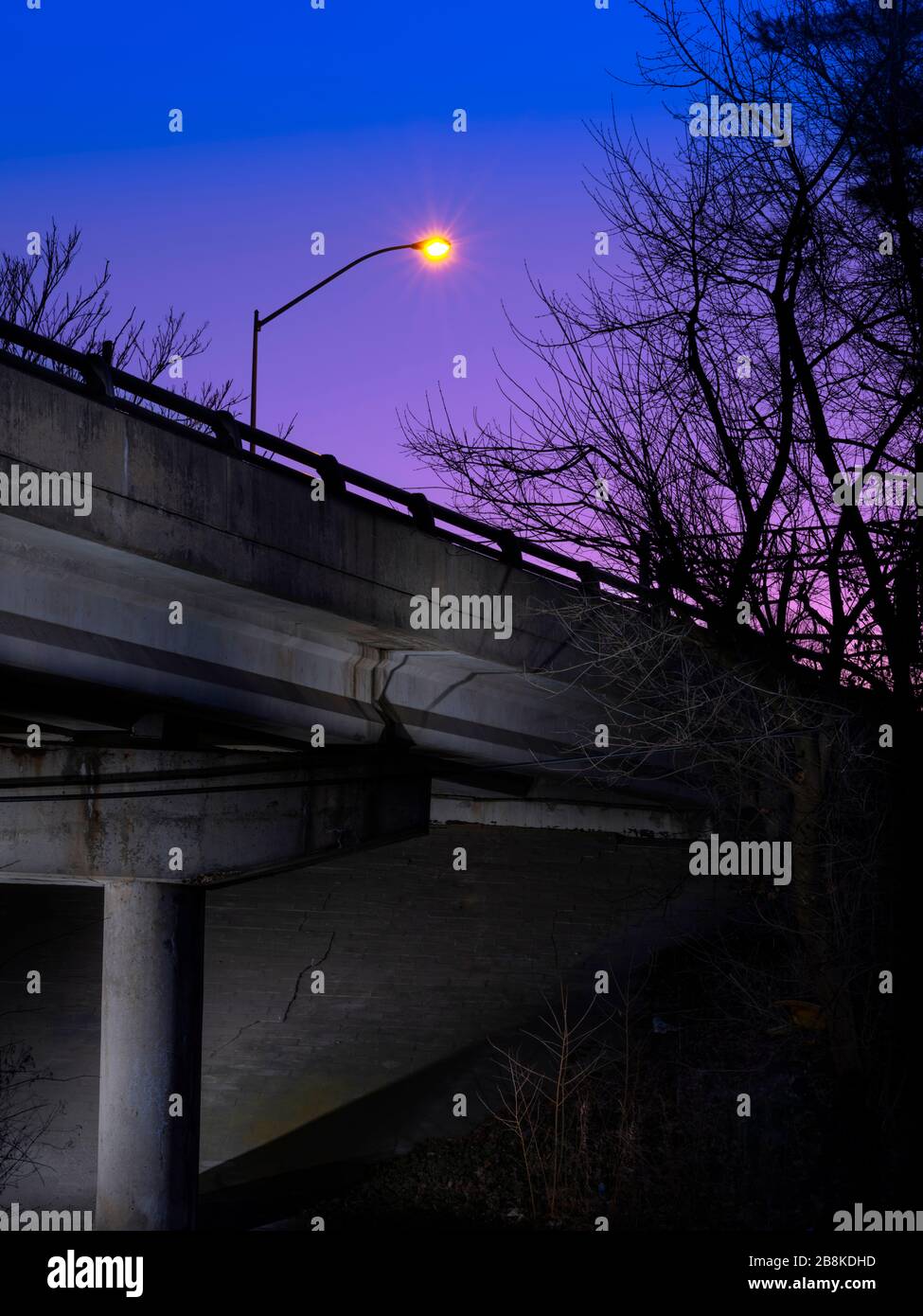 Overpass at night hi-res stock photography and images - Alamy