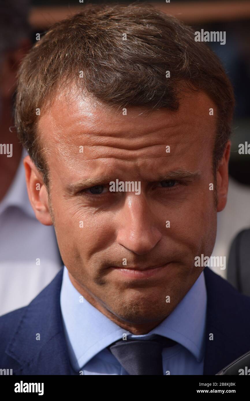 Emmanuel macron portrait hi-res stock photography and images - Alamy
