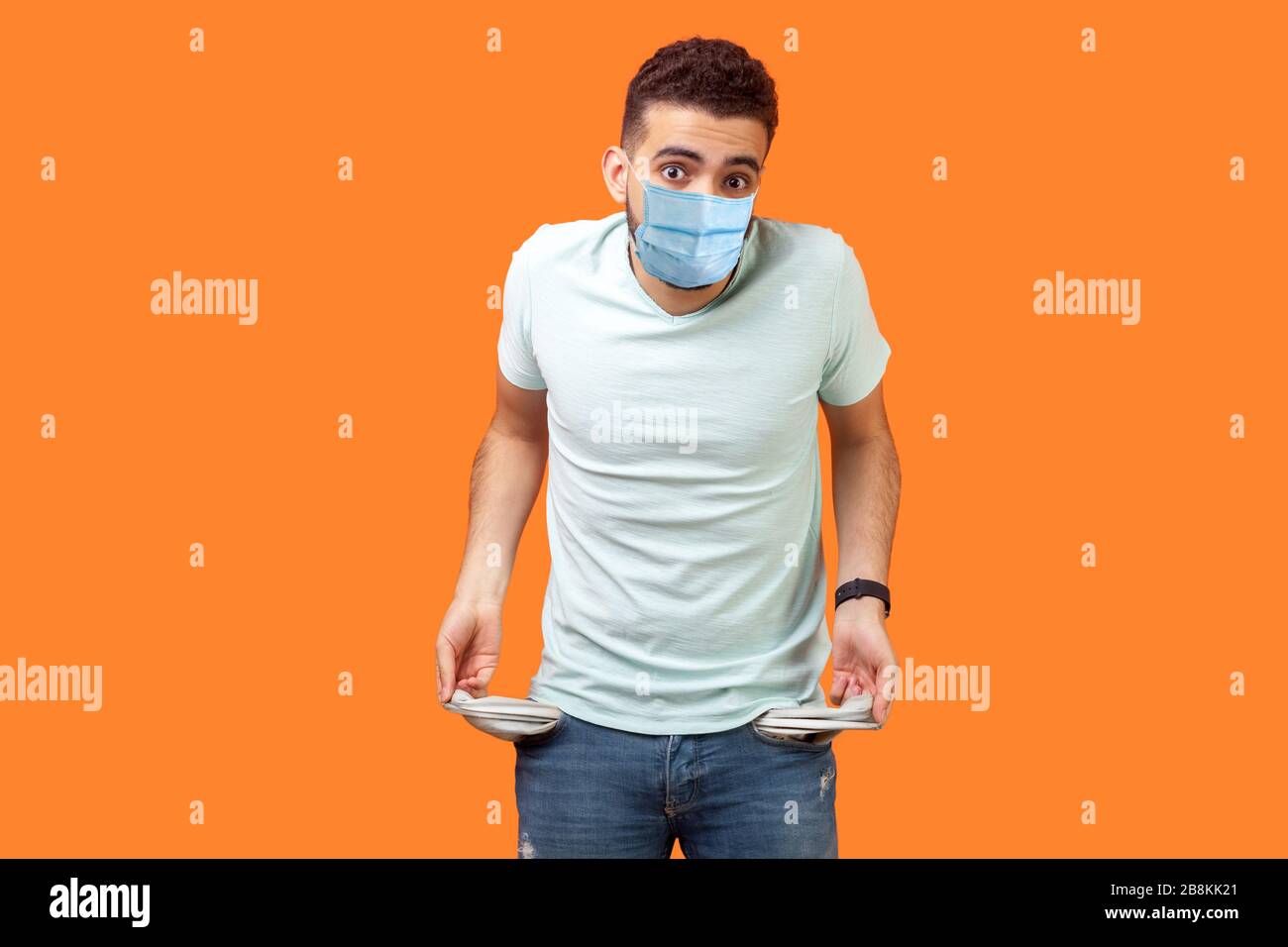 Indian man showing empty pockets hi-res stock photography and images ...