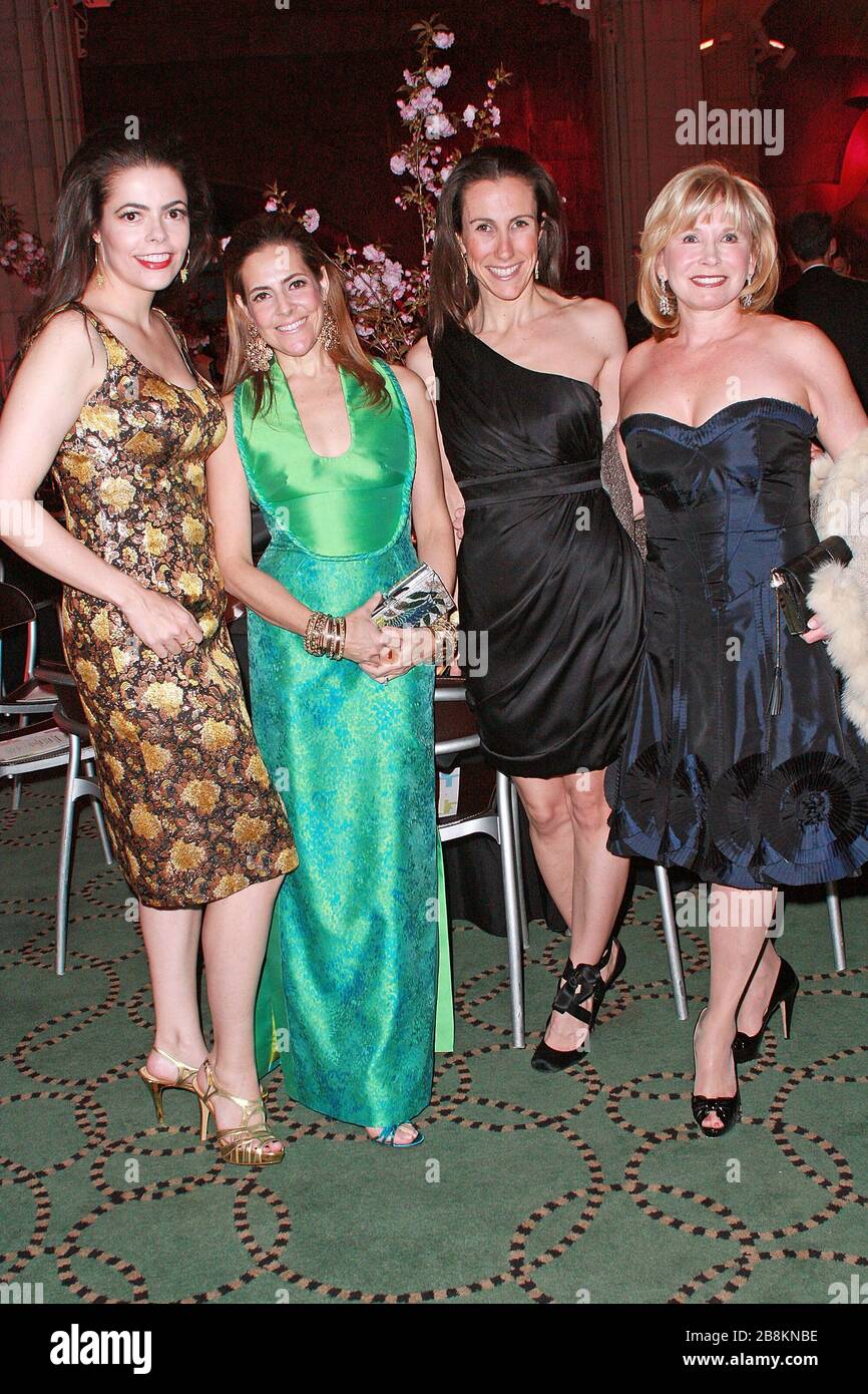 Jessica stark hi-res stock photography and images - Alamy