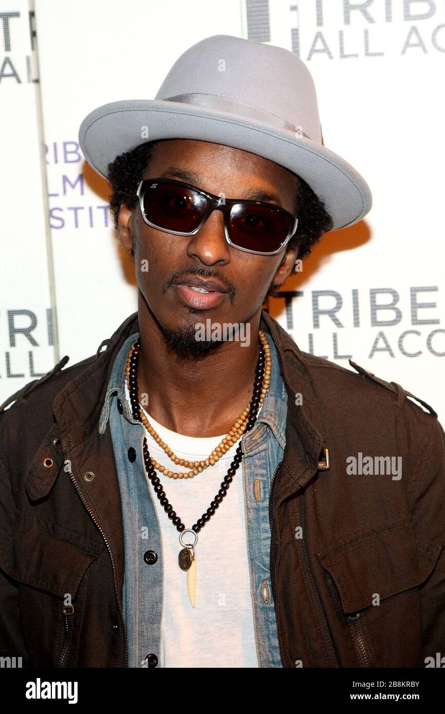 Rap group hi-res stock photography and images - Alamy