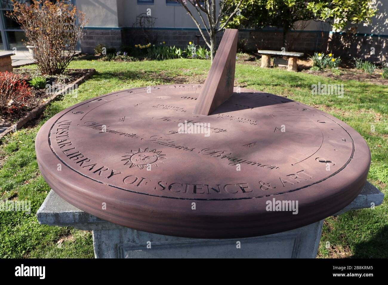 Tells the time hi-res stock photography and images - Alamy