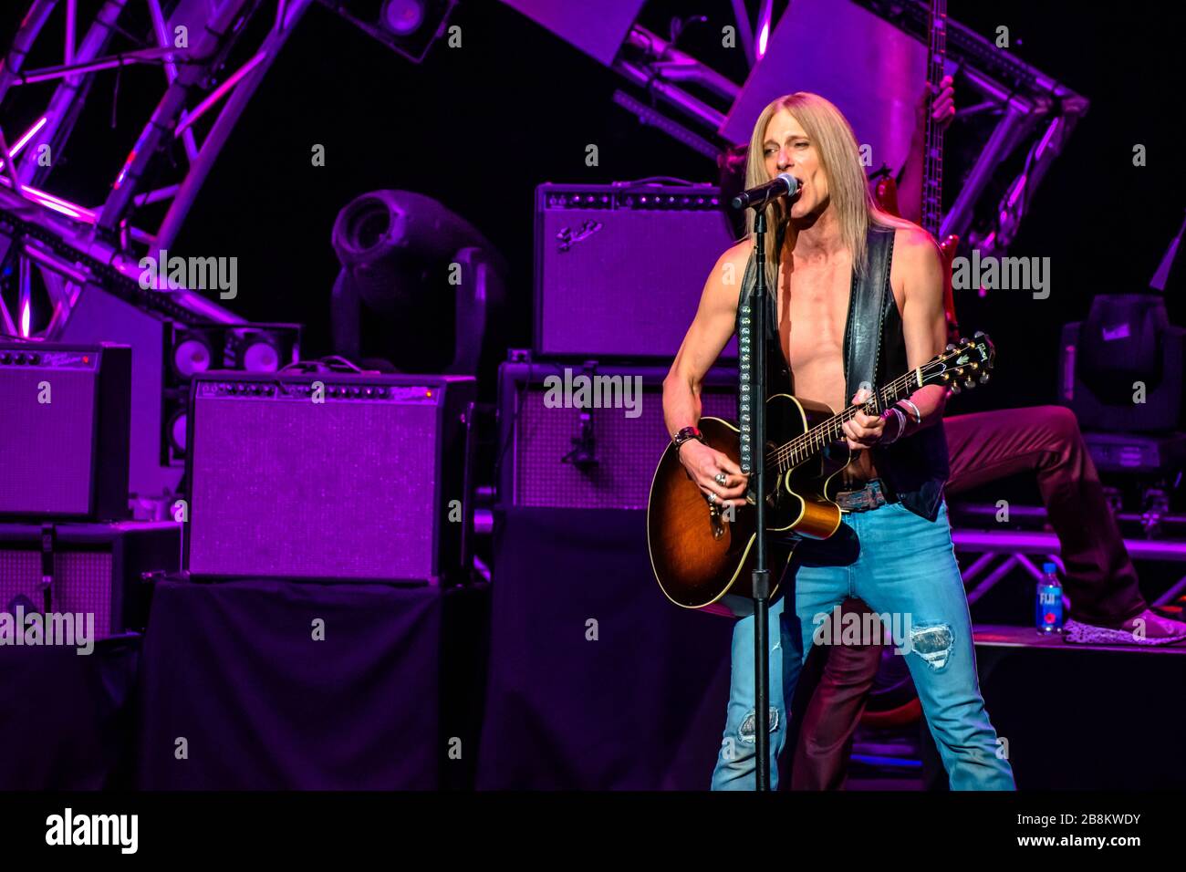 Orlando, Florida. March 11, 2020. Derek Sharp singing with Canadian The ...