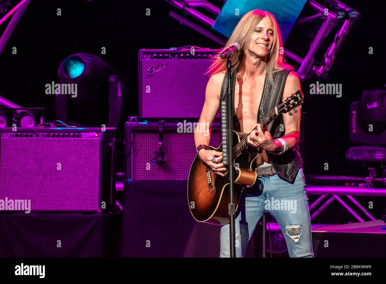 Orlando, Florida. March 11, 2020. Derek Sharp singing with Canadian The ...