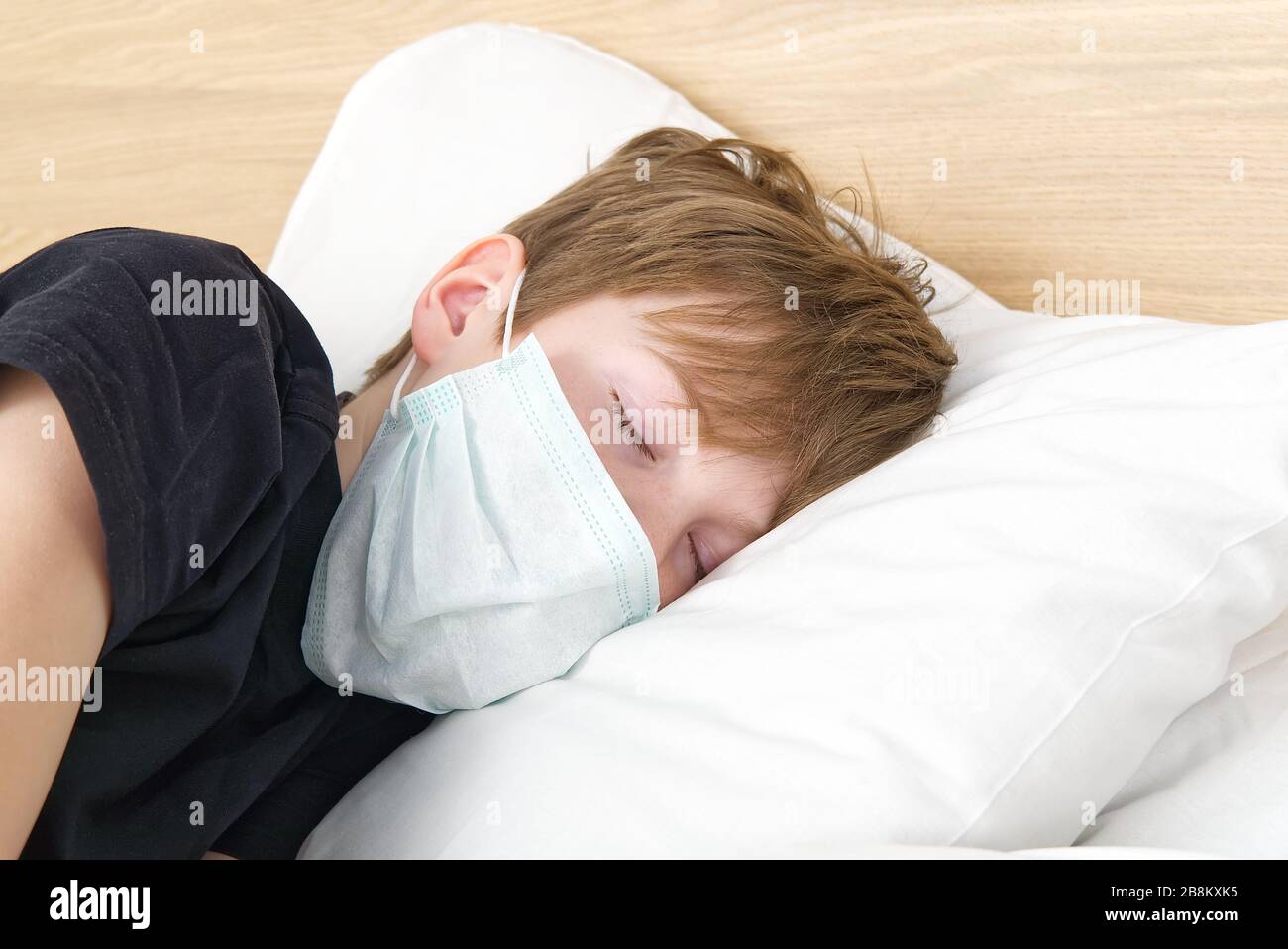 Sick kid hospital iv hi-res stock photography and images - Alamy