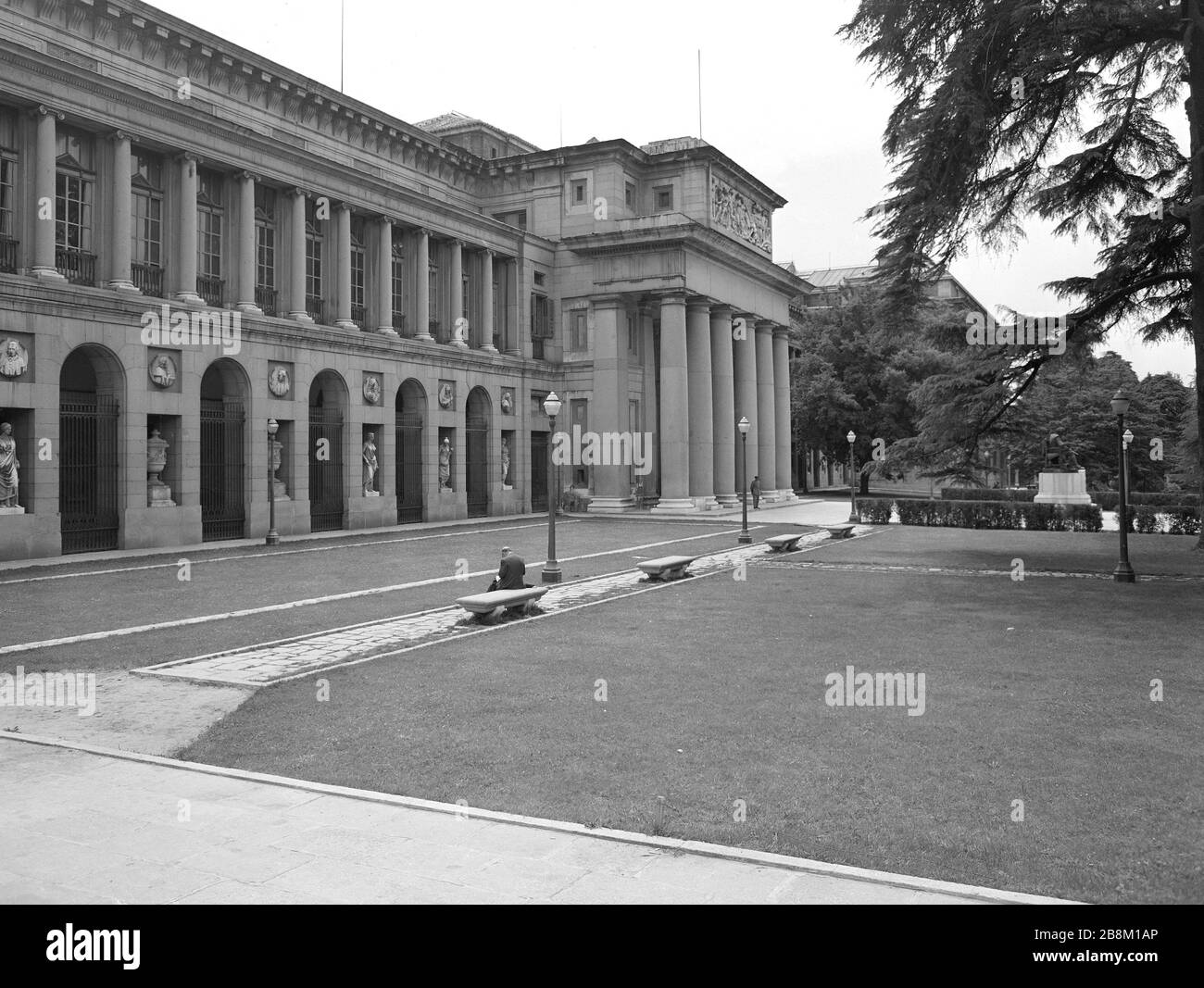 Fachada sesgada hi-res stock photography and images - Alamy