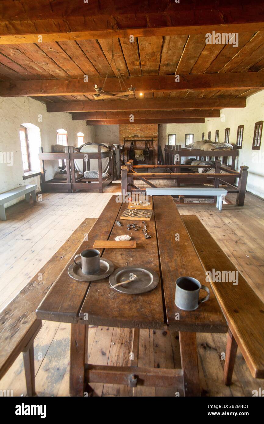 Officers quarters inside hi-res stock photography and images - Alamy