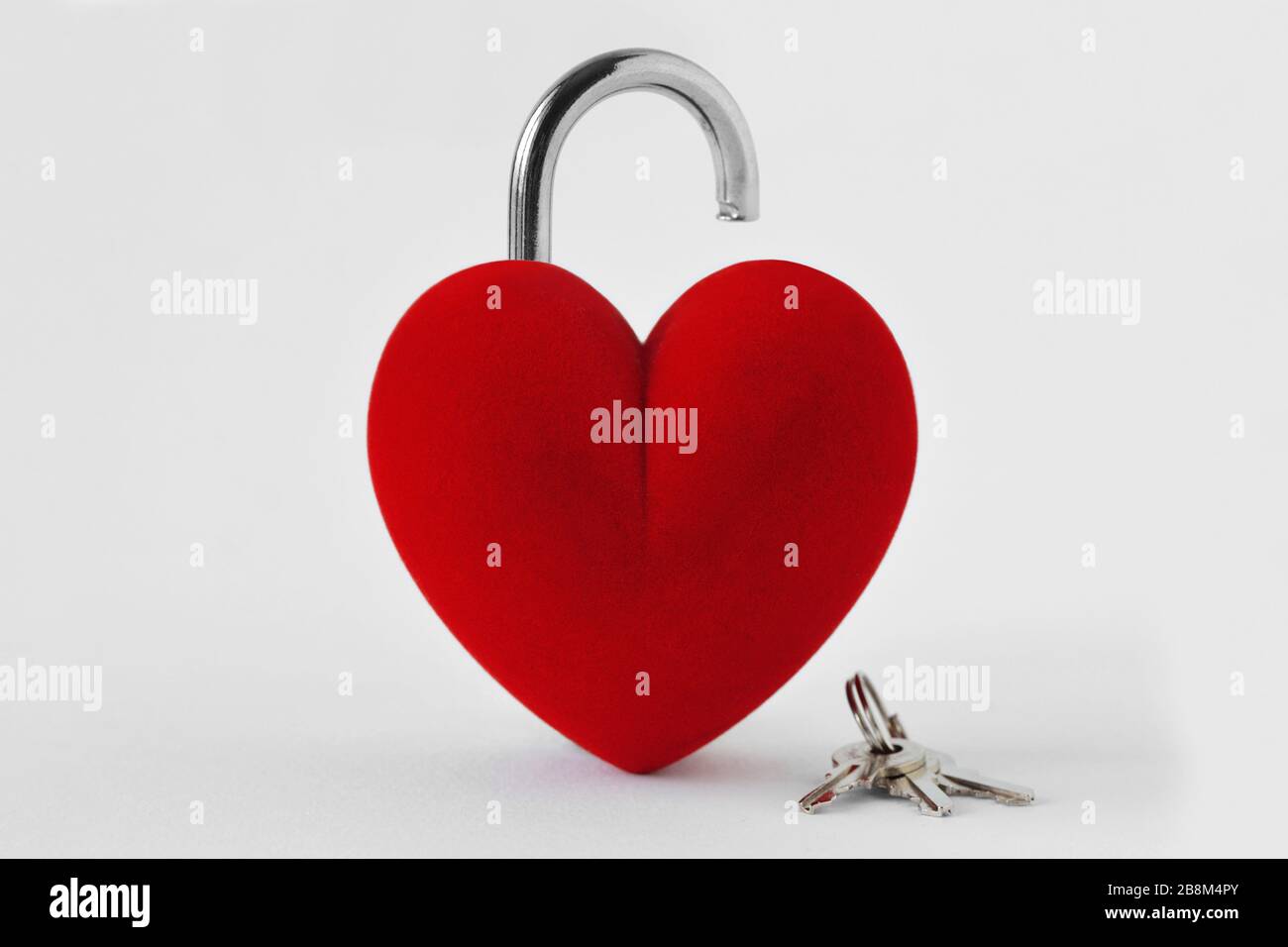 Heart keys hi-res stock photography and images - Alamy