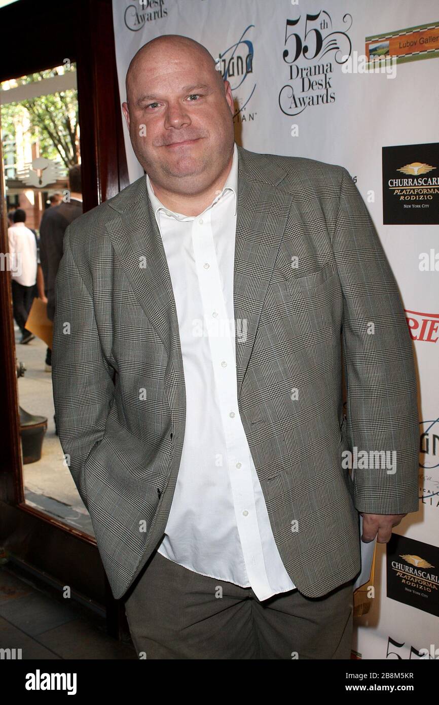Kevin chamberlin hi-res stock photography and images - Alamy