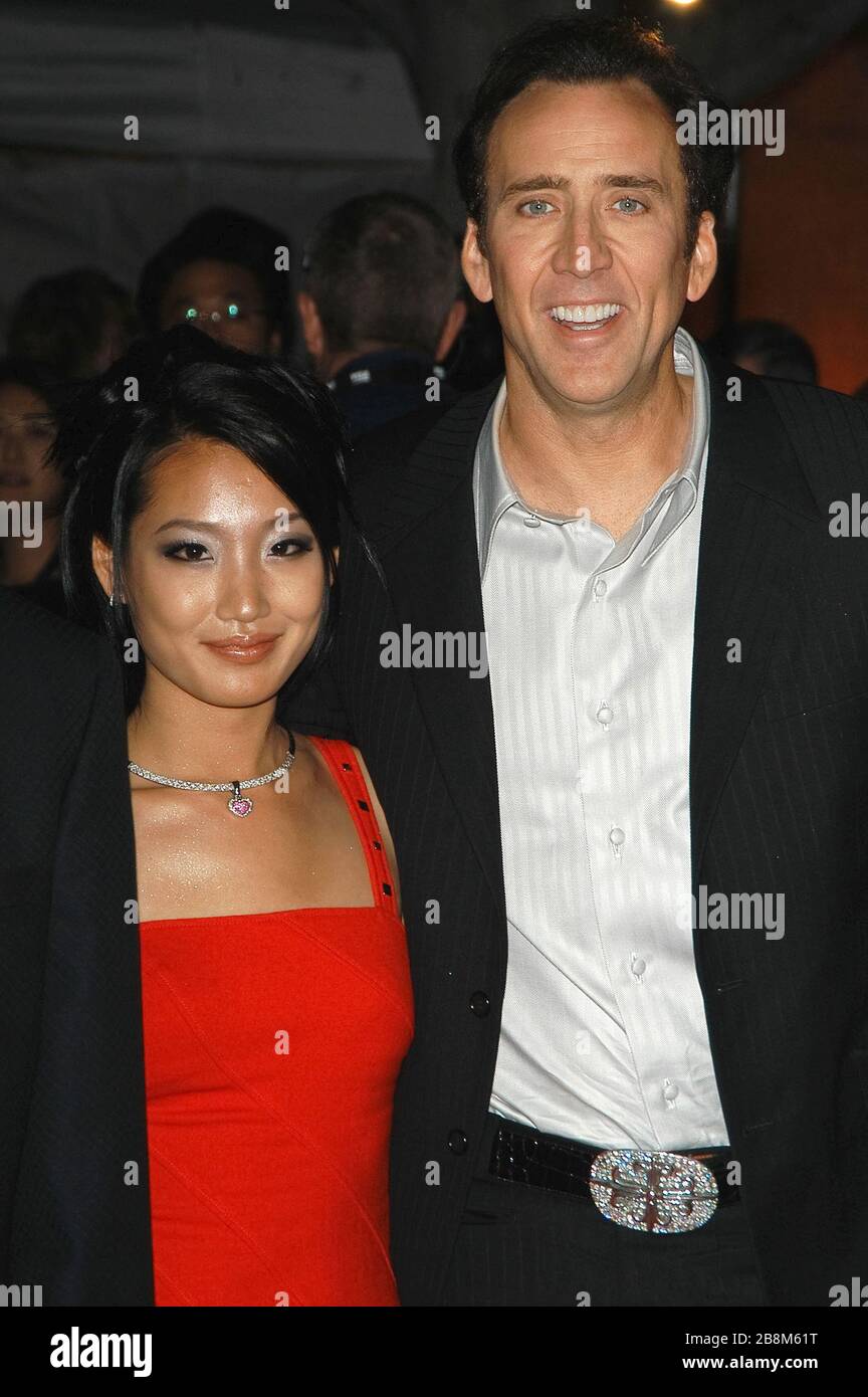 Nicolas cage and wife hi-res stock photography and images - Alamy
