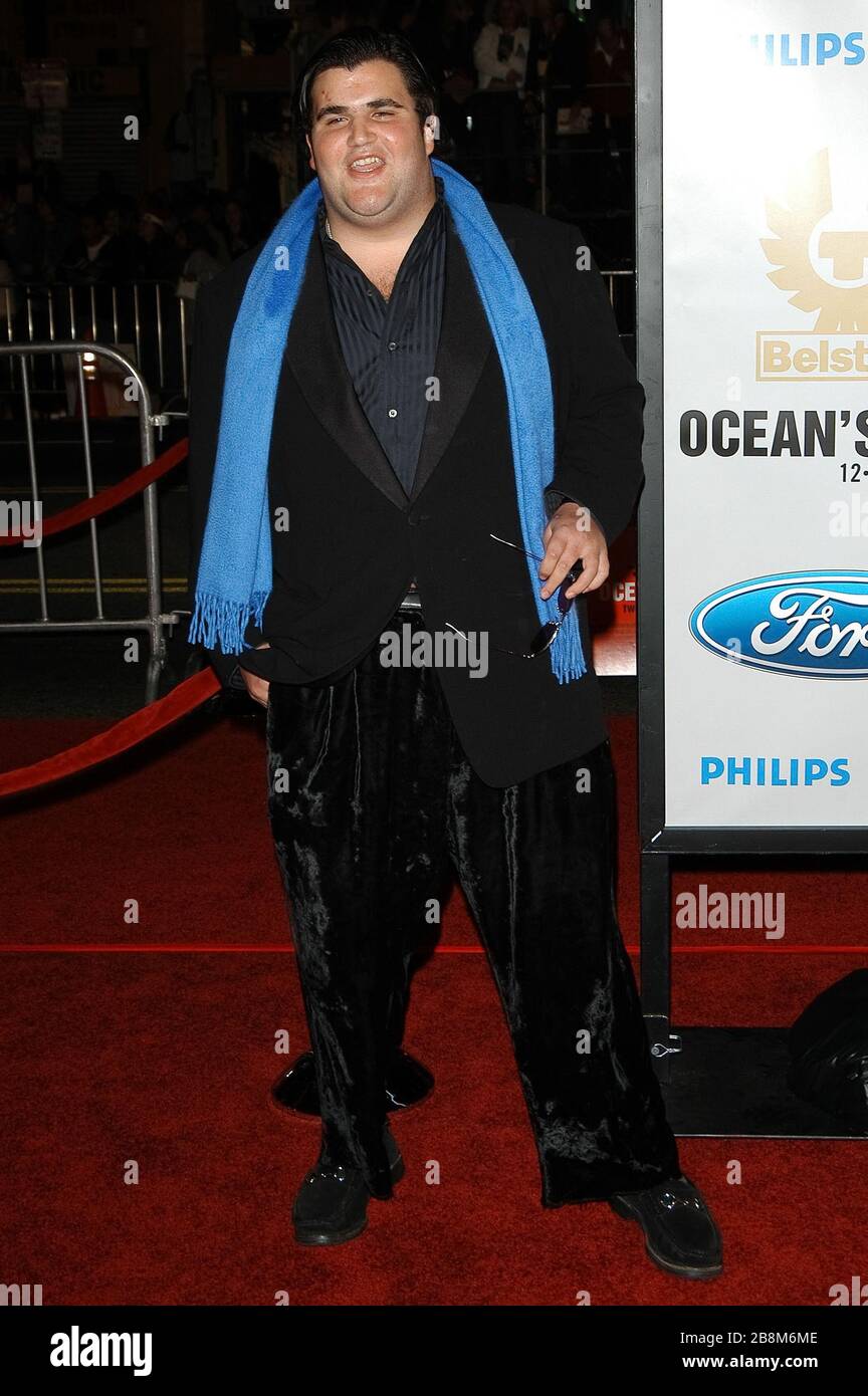 Jason Davis at the "Ocean's Twelve" Premiere held at Mann Grauman's ...