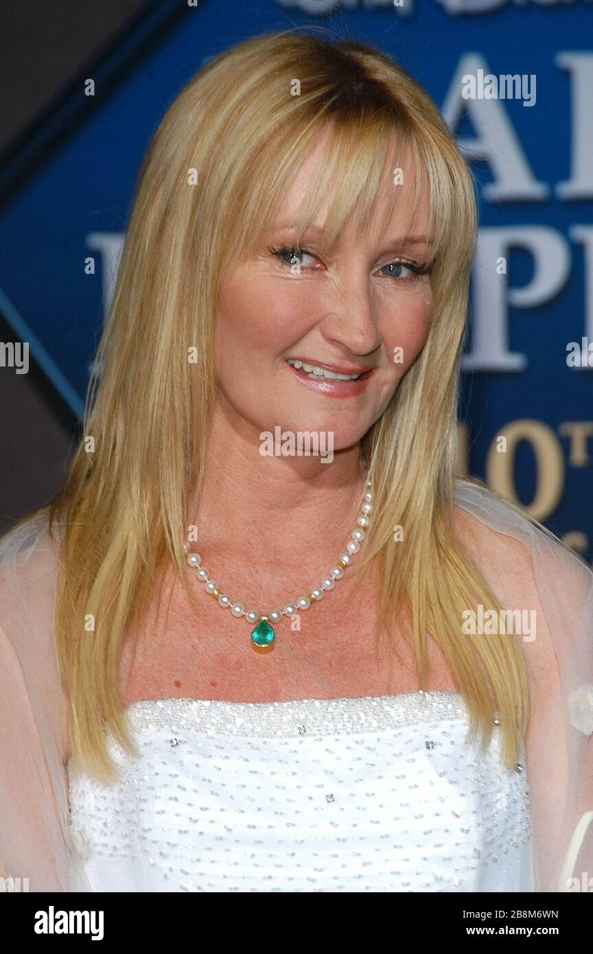 Karen Doltrice at the "Mary Poppins" 40th Anniversary Special Edition ...