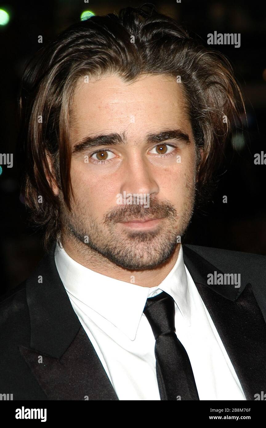 Colin Farrell at the World Premiere of "Alexander" held at Mann Grauman ...