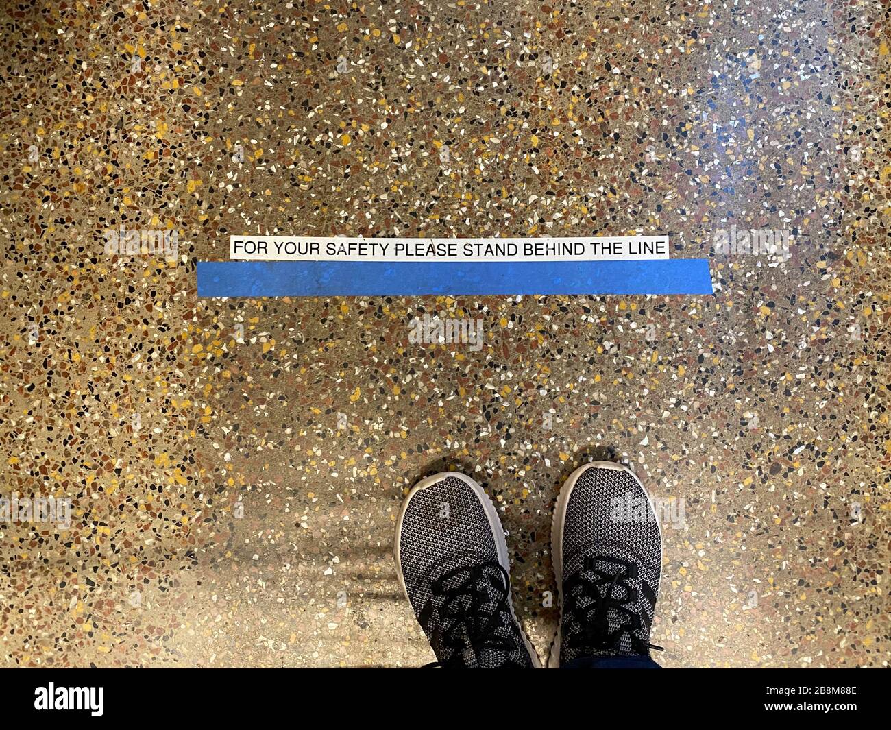 Supermarket checkout line hi-res stock photography and images - Alamy