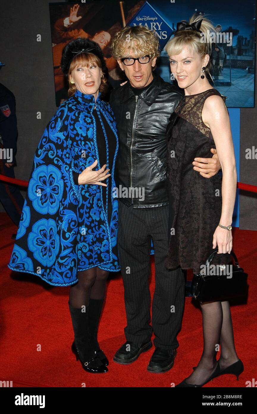 Ann Magnuson, Andy Dick and Elaine Hendrix at the "Mary Poppins" 40th ...