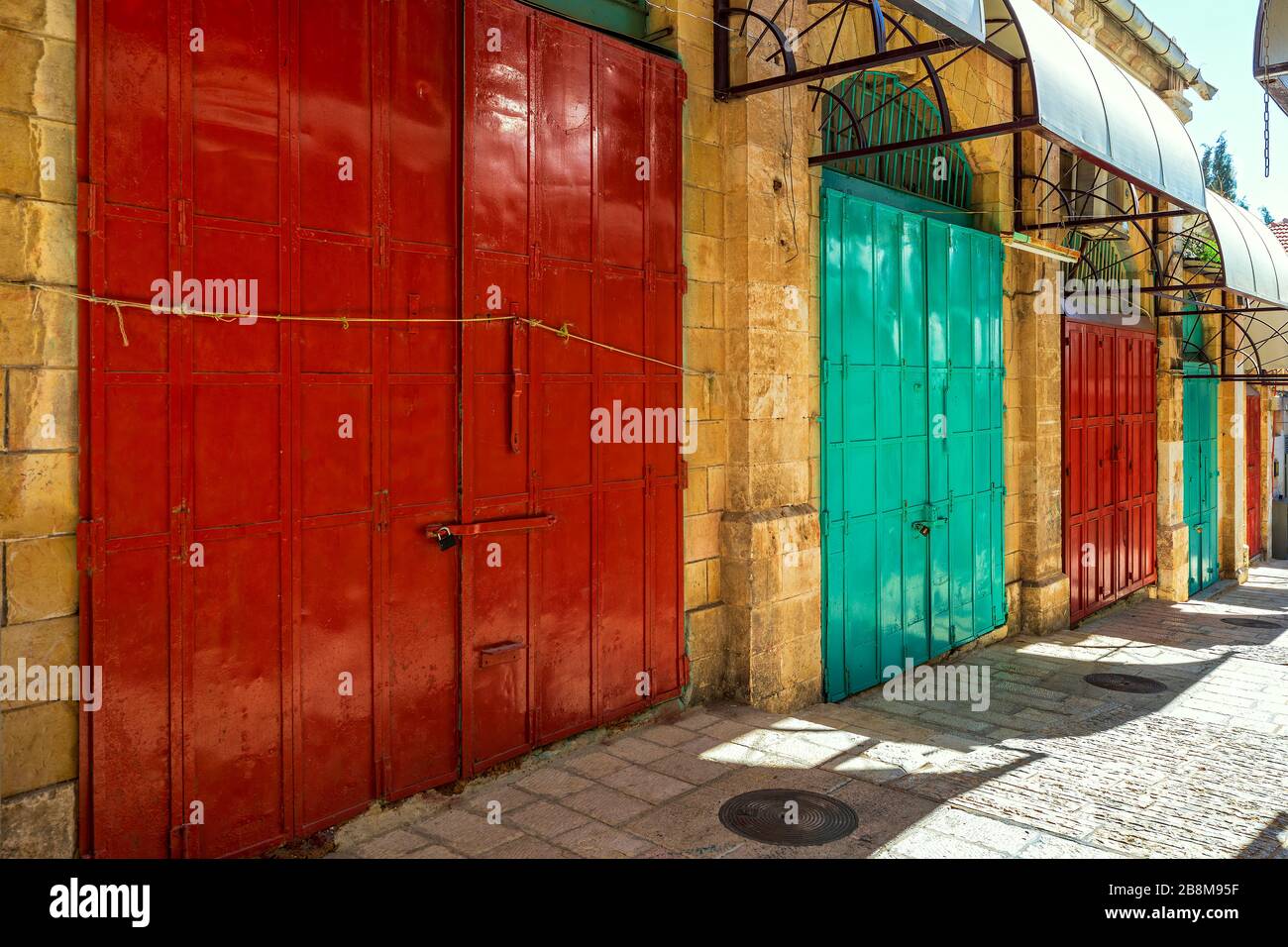 Israel jerusalem old city doors hi-res stock photography and images - Alamy