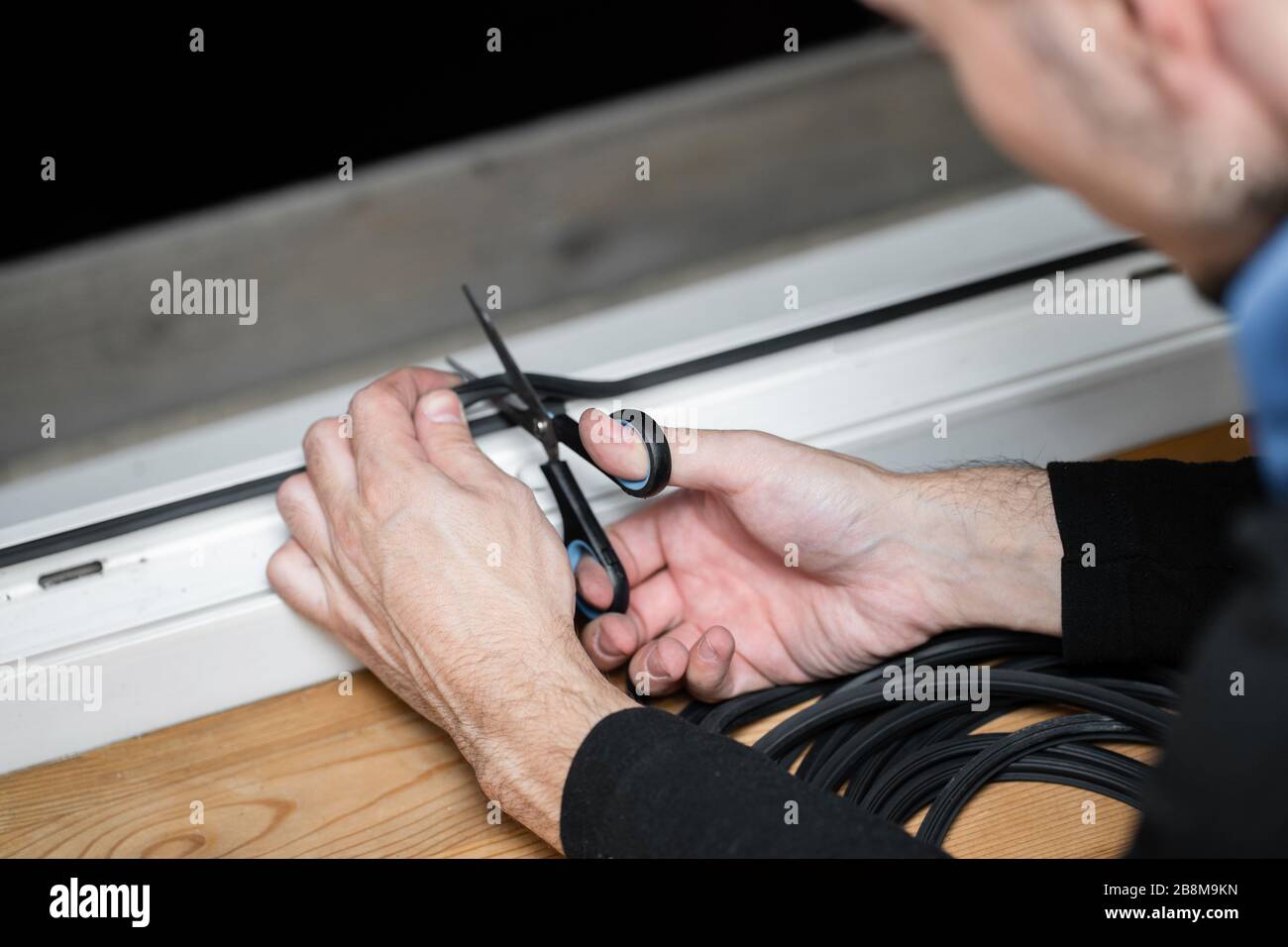 Sealing a window frame hi-res stock photography and images - Alamy