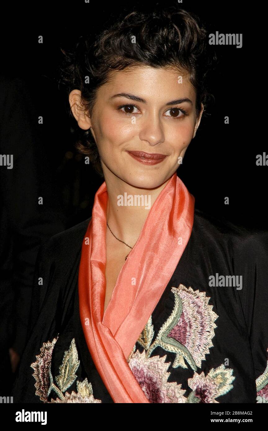 Audrey Tautou at Warner Independent Pictures' "A Very Long Engagement ...