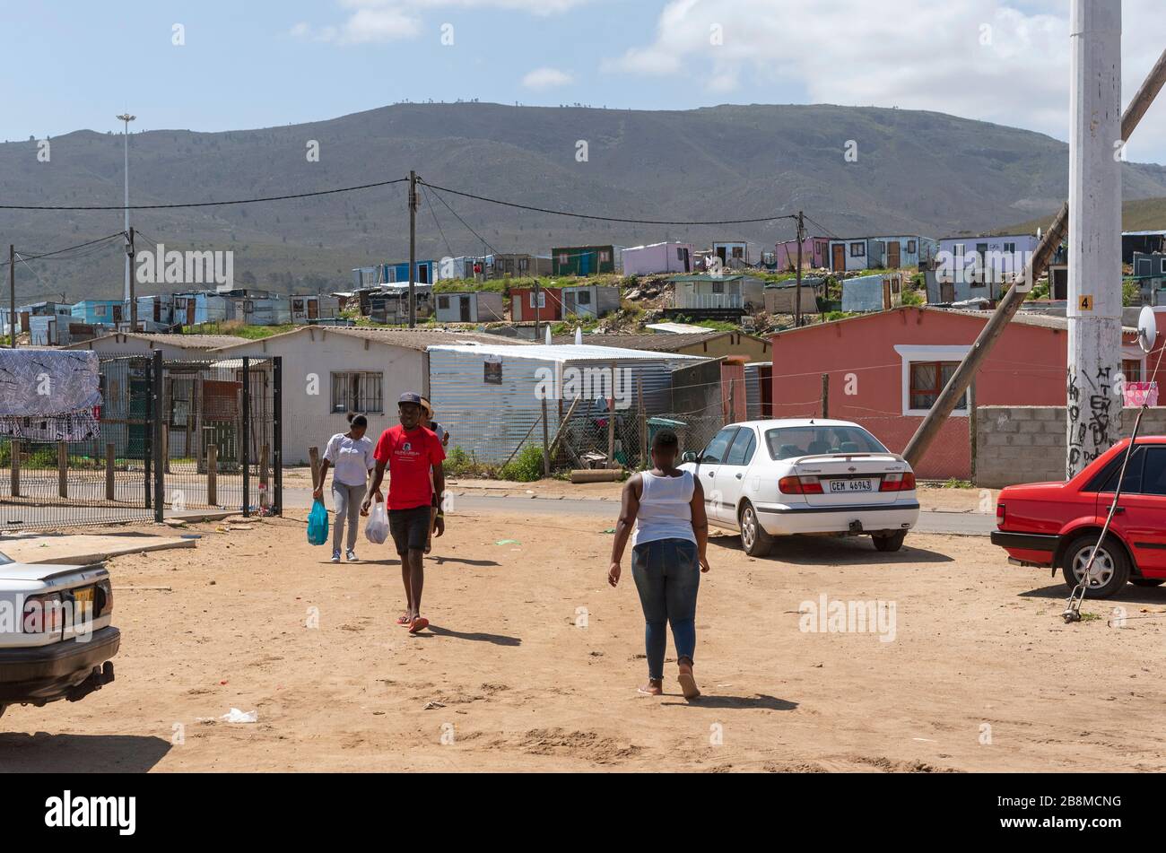 Urban low cost houses africa hi-res stock photography and images - Alamy