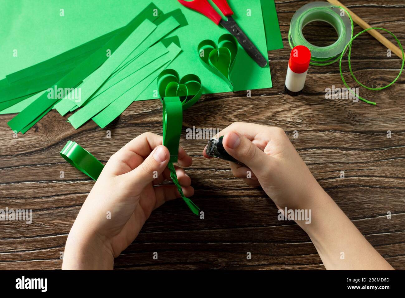 Instruction, step 7. St. Patrick's Day Clover, craft paper. Handmade ...