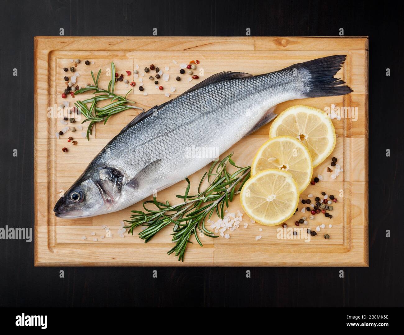 Black bass fish hi-res stock photography and images - Alamy
