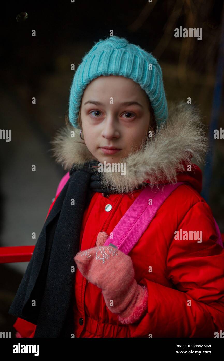 Pretty nine year old girl hi-res stock photography and images - Alamy