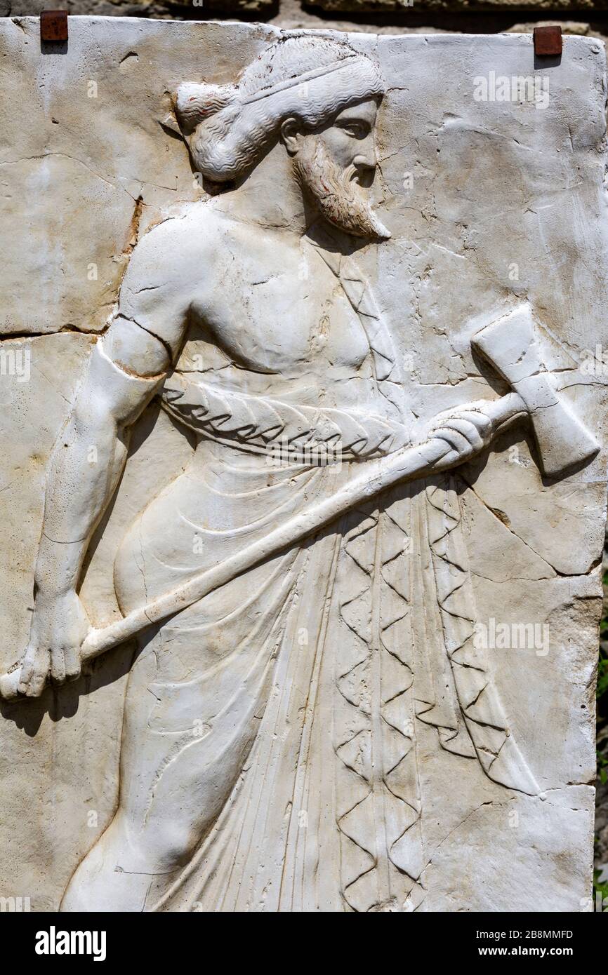 Ancient man hi-res stock photography and images - Alamy