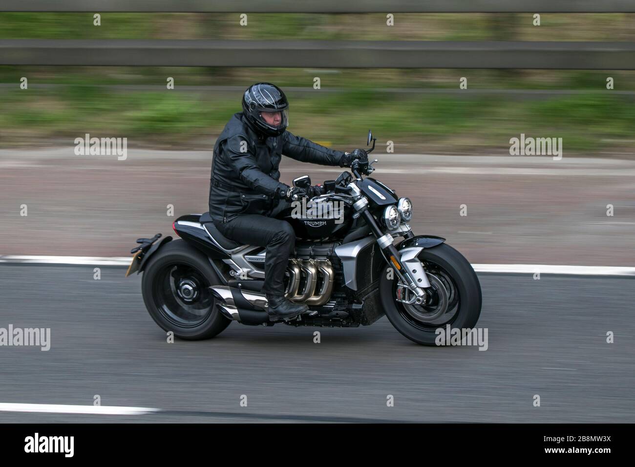 Riding triumph motorcycle hi-res stock photography and images - Alamy