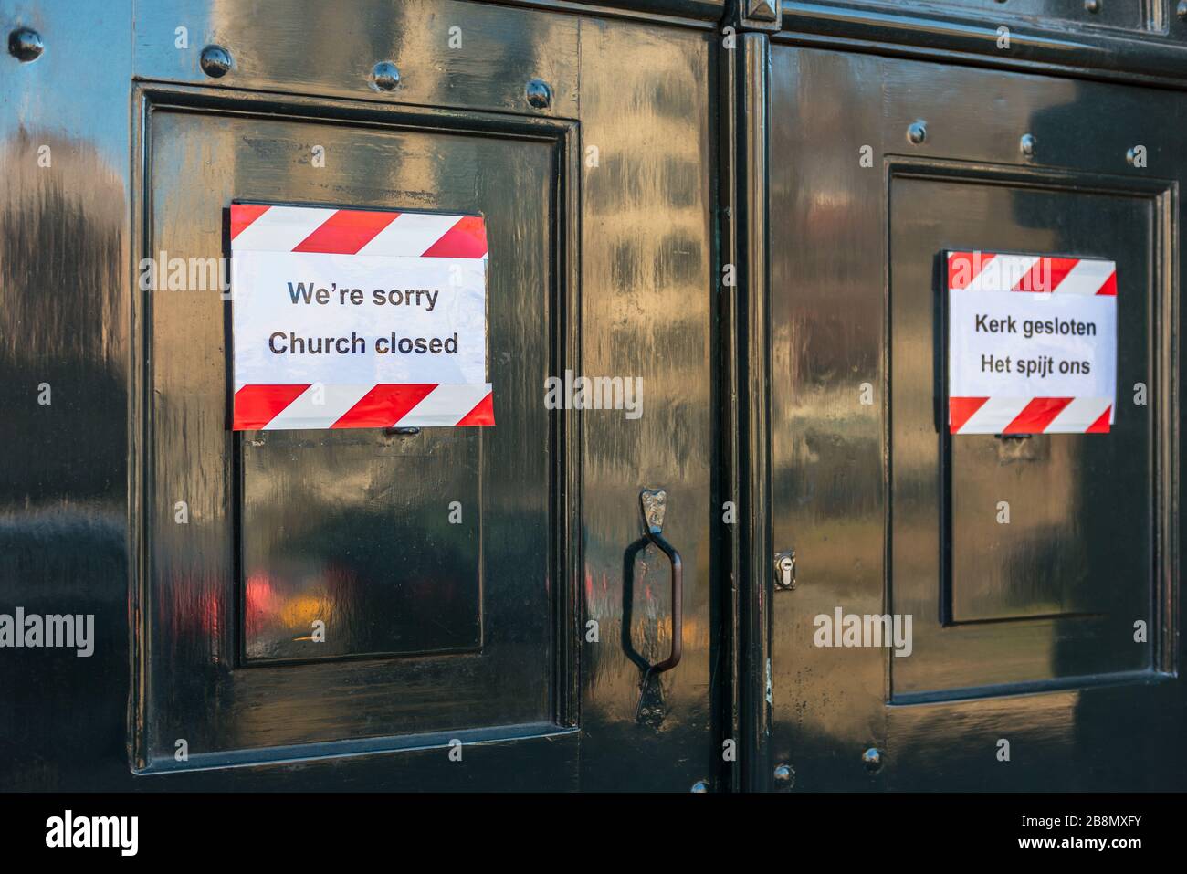 Closed church hi-res stock photography and images - Alamy