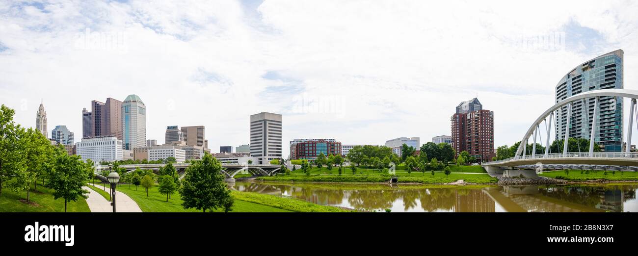 State of ohio capital building hi-res stock photography and images - Alamy