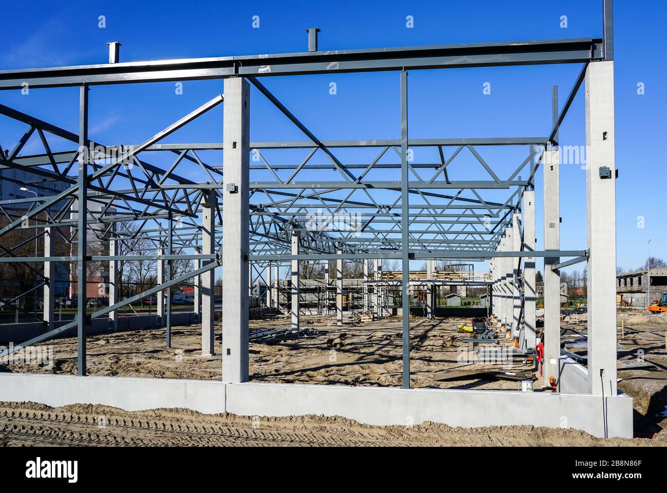 The steel frame of a building under construction Stock Photo - Alamy