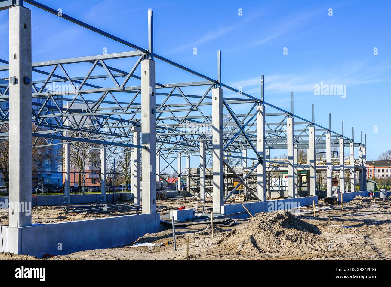 The steel frame of a building under construction Stock Photo - Alamy