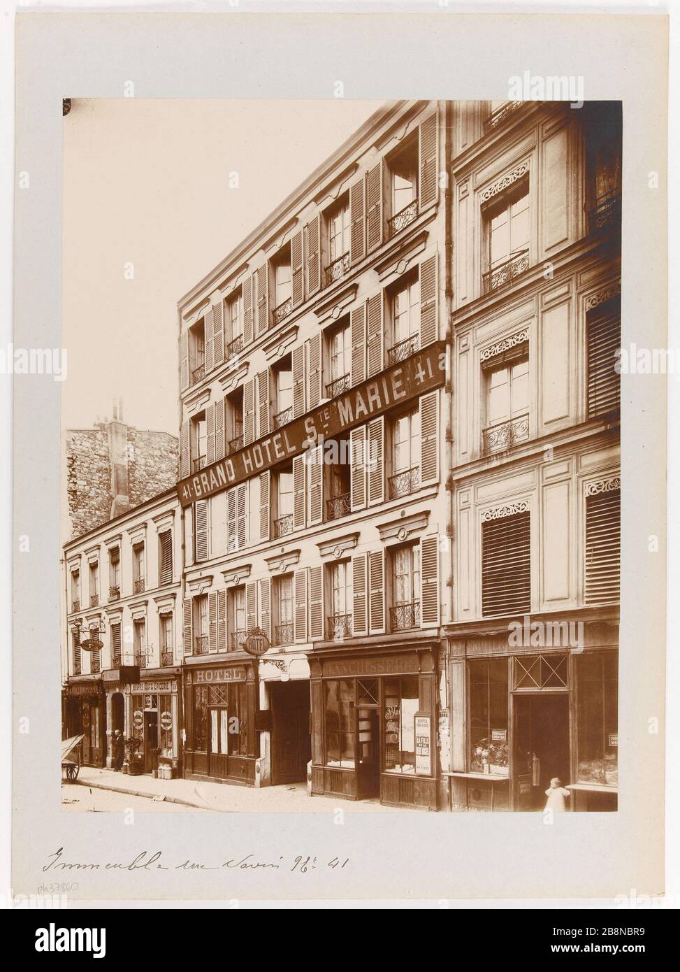 41 rue vavin hi-res stock photography and images - Alamy