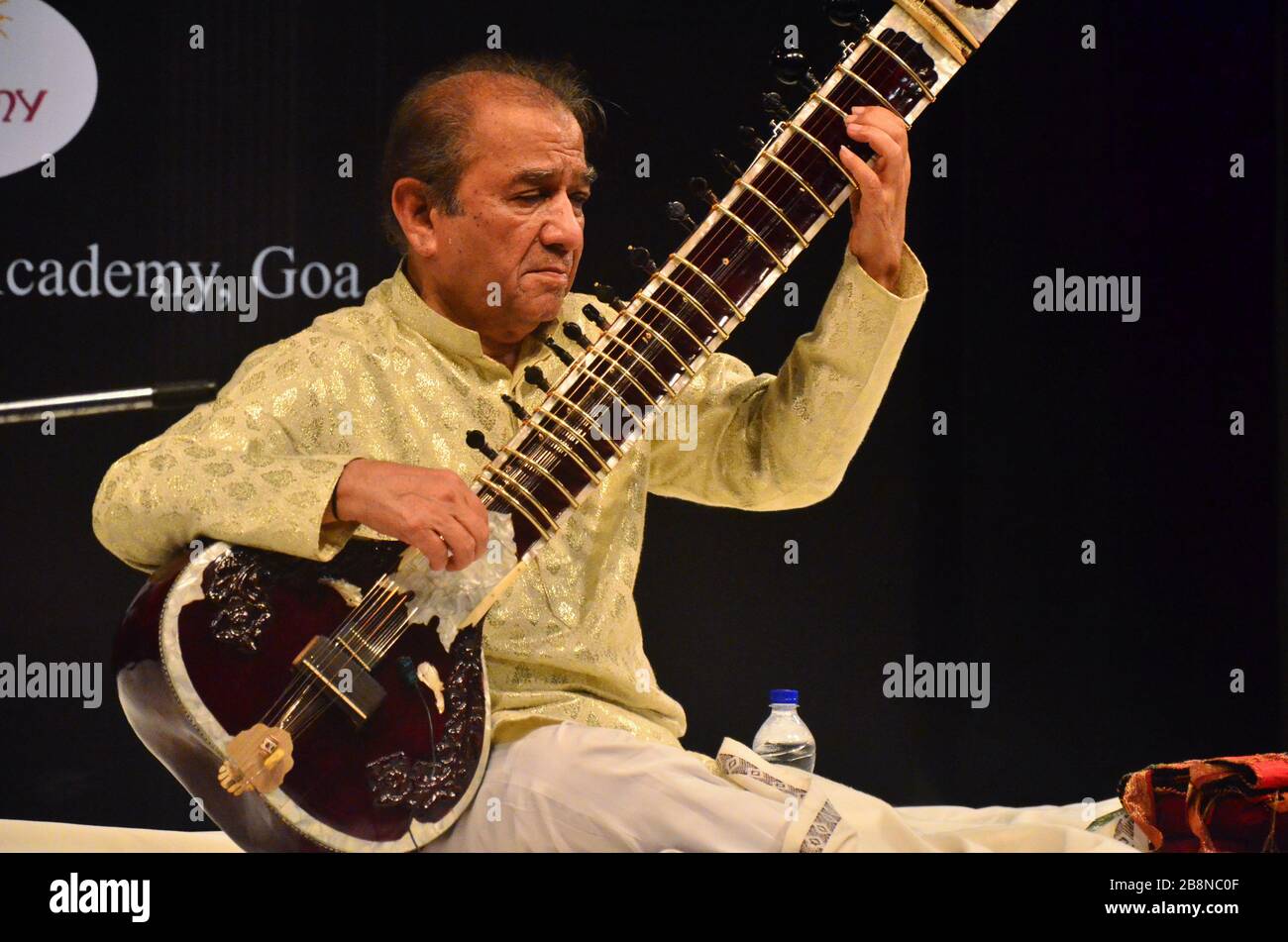 Hindustani Classical Sitar Maestro Ustad Usman Khan performs at "Sitar ...