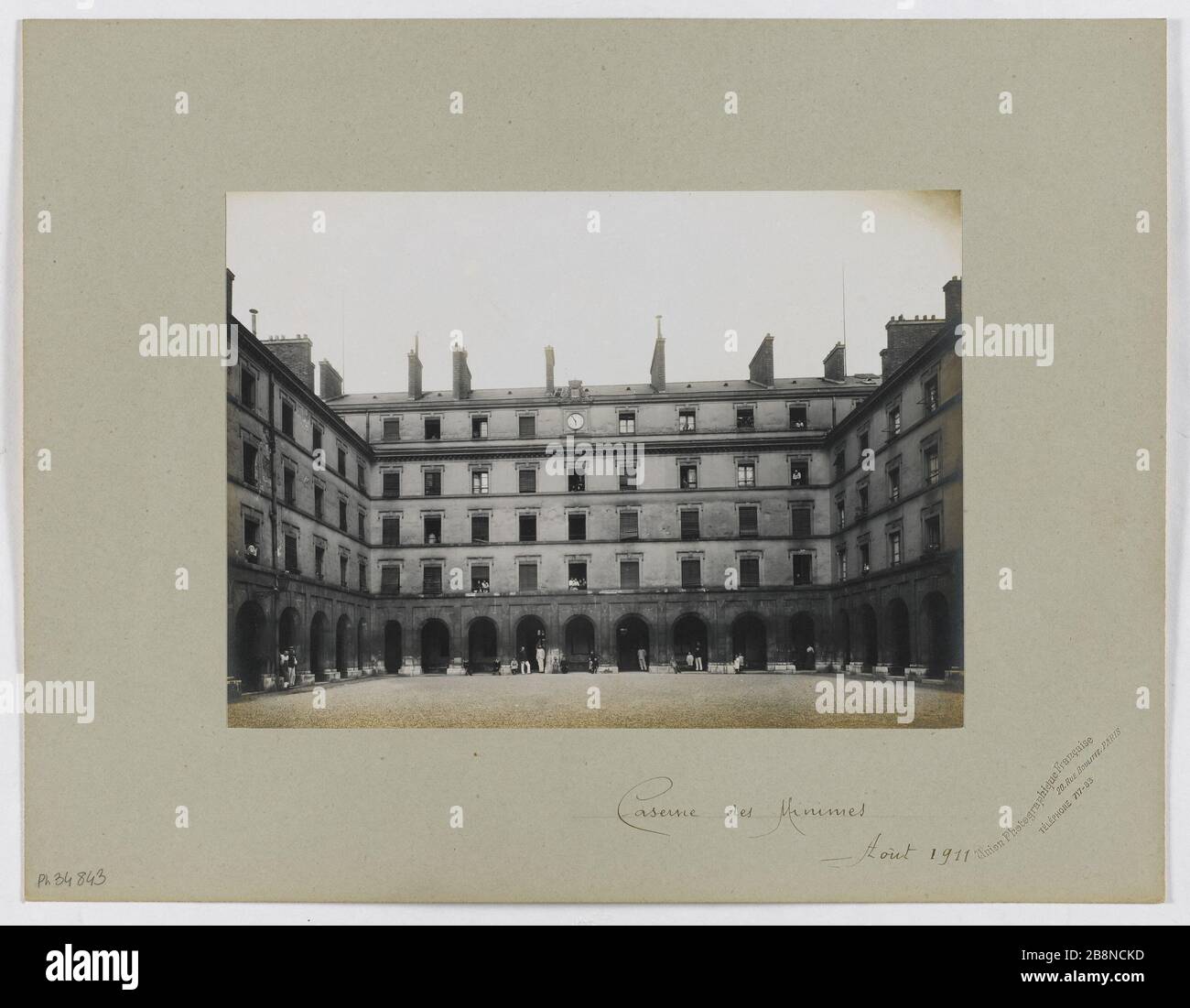 Barracks Minimes convent Minimes 12 rue Béarn, Paris (third arr ...