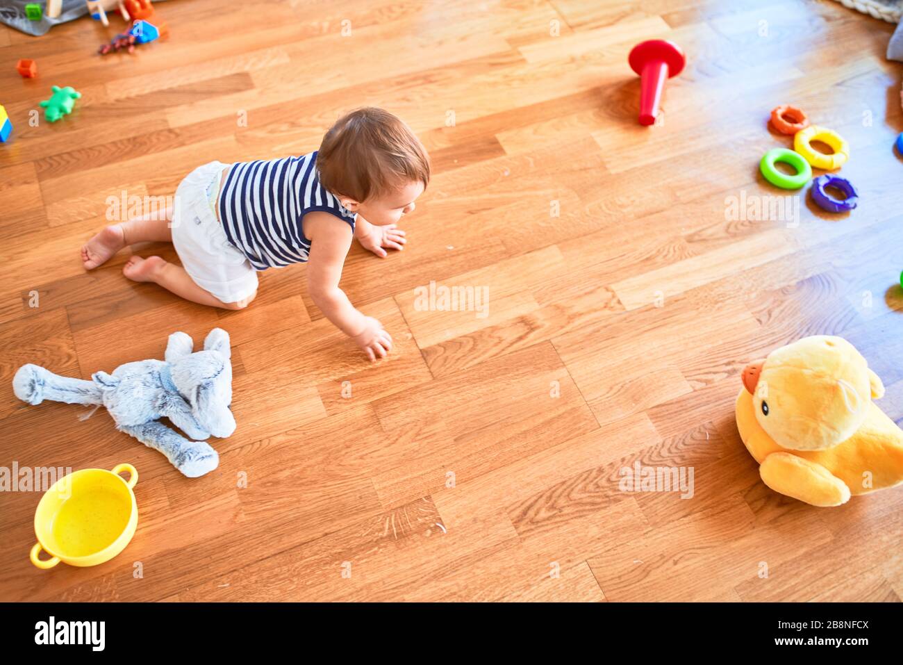 Infant crawling school hi-res stock photography and images - Alamy