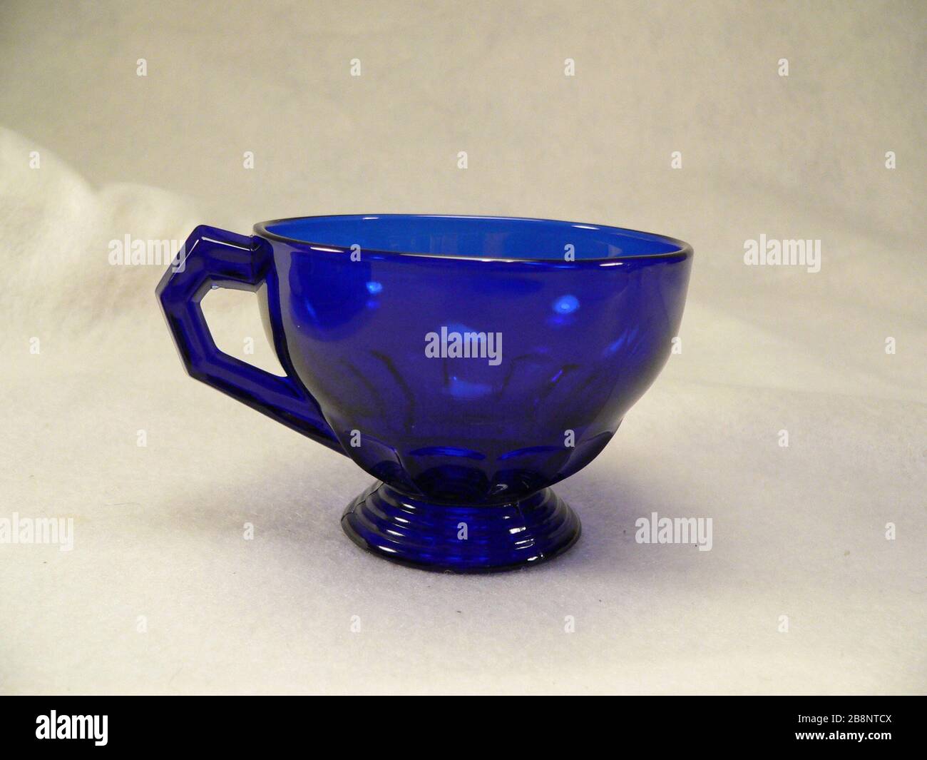 James everett hi-res stock photography and images - Alamy