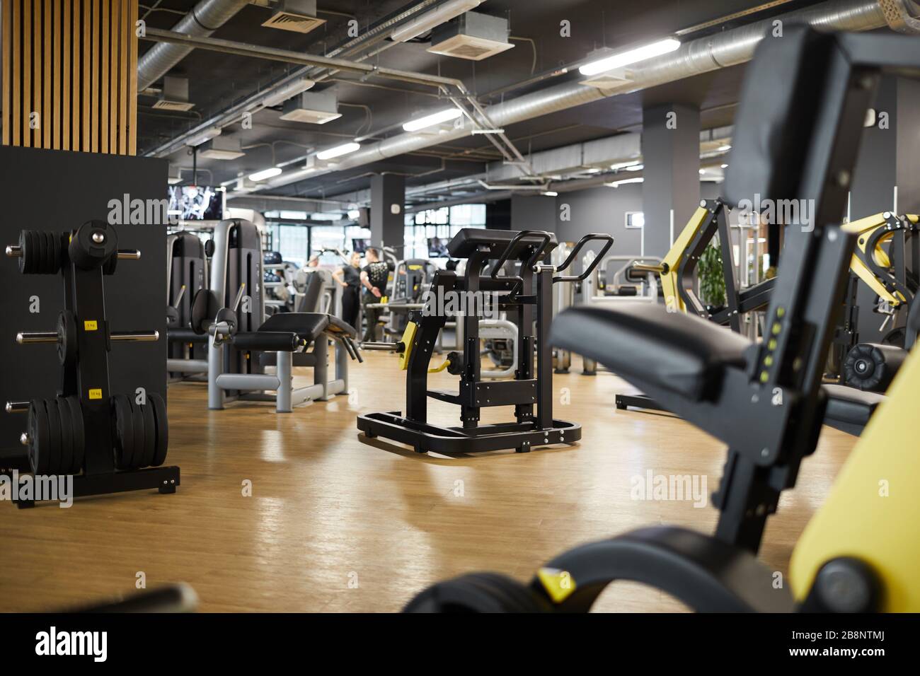 Barbell machines hi-res stock photography and images - Alamy