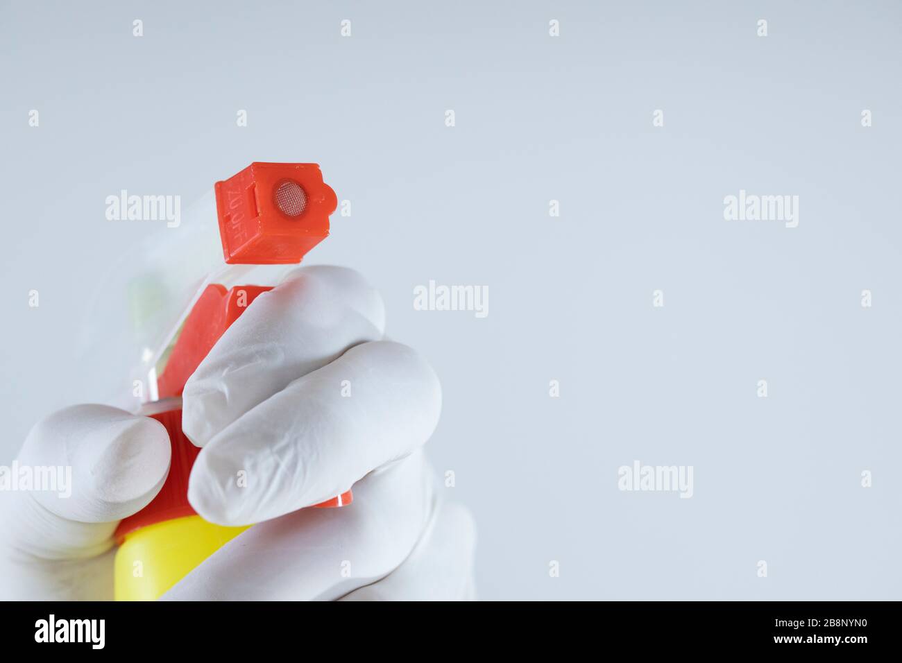 Spraying Anti-Bacterial Sanitizer Spray, Hand Sanitizer Dispenser ...